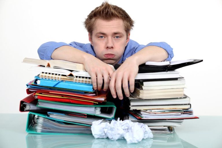 Eternal Student Syndrome: How to Overcome It? All You Need to Know