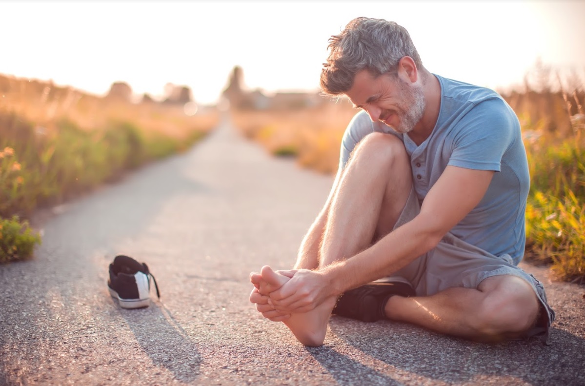 9 Most Common Foot and Leg Pain Causes