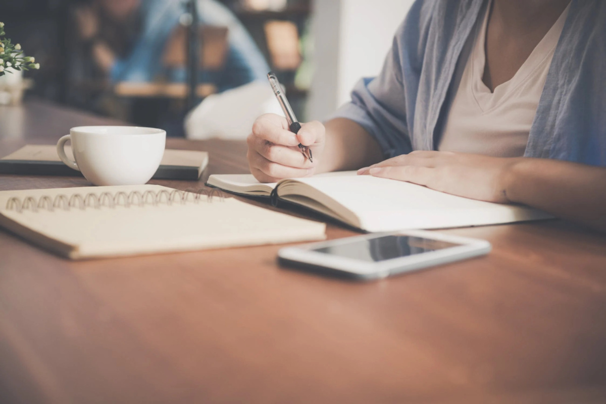 10 Writing Exercises for Beginners to Improve Writing Skills